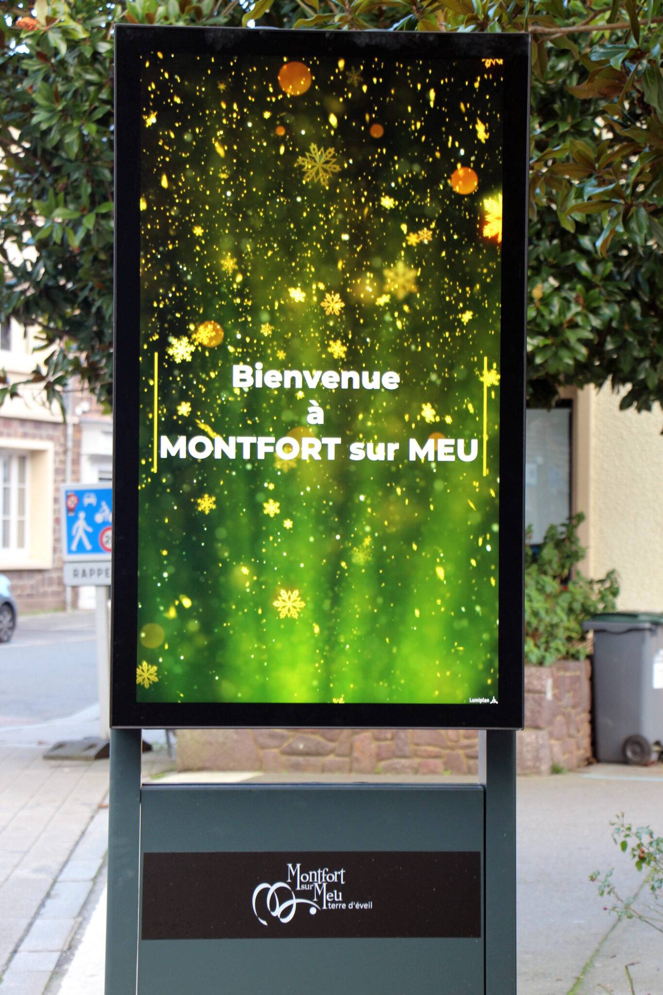 Panneaux d’affichage numérique – Ville de Montfort-sur-Meu – Site officiel